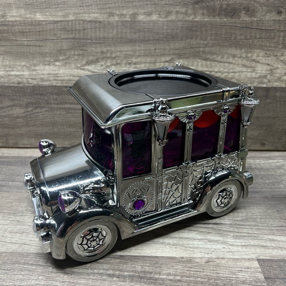 Bath & Body Works | Other | Bath Body Works Halloween Lightup Hearse ...